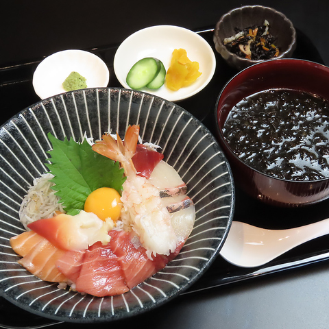 Luv.Fish? 東京（ラヴフィッシュ） - suocca